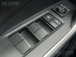 Balts Toyota RAV4 2023 Rīga, ar dzinēja tilpumu 2.50 L un nobraukumu 45 tūkst. km par 36990 €, foto 26 vietnē AUTOMOTO.COM.LV