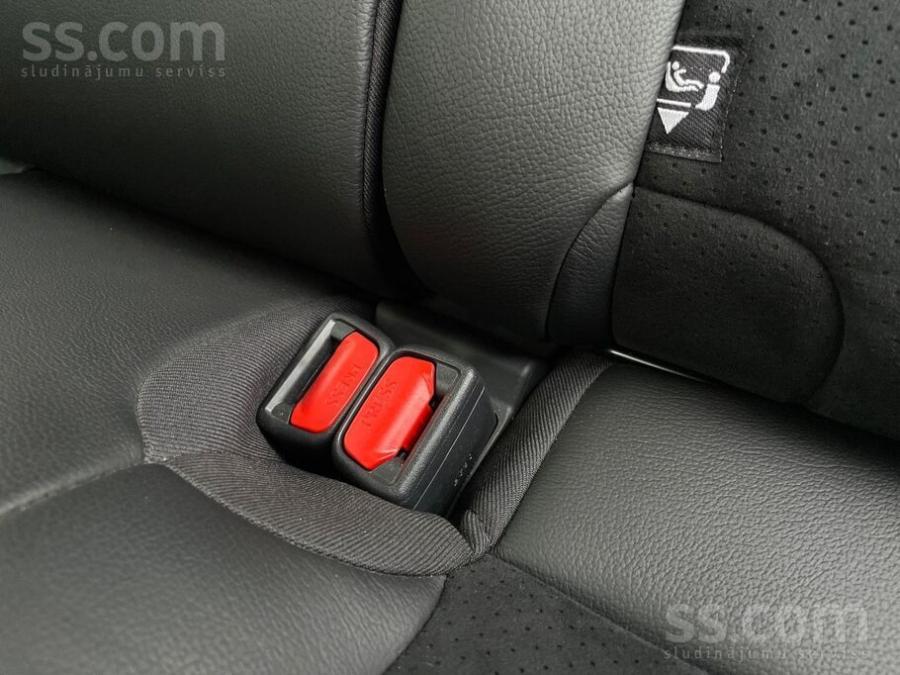 Balts Toyota RAV4 2023 Rīga, ar dzinēja tilpumu 2.50 L un nobraukumu 45 tūkst. km par 36990 €, foto 35 vietnē AUTOMOTO.COM.LV