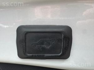 Balts Toyota RAV4 2023 Rīga, ar dzinēja tilpumu 2.50 L un nobraukumu 52 tūkst. km par 29850 €, foto 18 vietnē AUTOMOTO.COM.LV