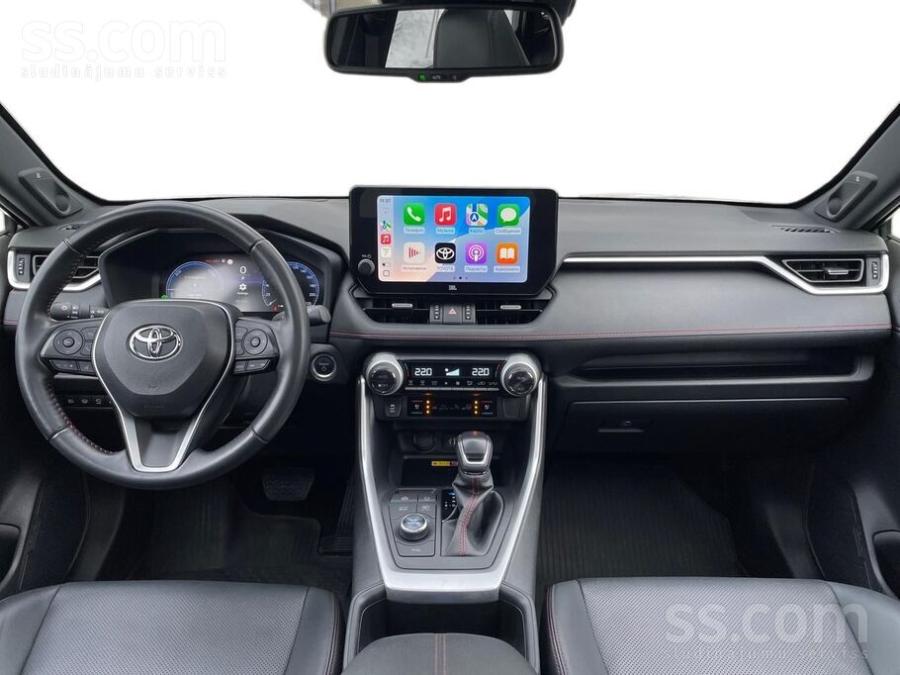 Balts Toyota RAV4 2024 Rīga, ar dzinēja tilpumu 2.50 L un nobraukumu 110 tūkst. km par 45990 €, foto 8 vietnē AUTOMOTO.COM.LV