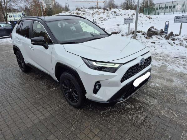 Balts Toyota RAV4 2024 Viļņa, ar dzinēja tilpumu 2.49 L un nobraukumu 20 tūkst. km par 39900 €, foto 8 vietnē AUTOMOTO.COM.LV