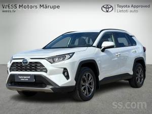 White Toyota RAV4 2024 in Riga, with an engine capacity of 2.50 L and mileage of 11 thousand km for 37990 €, photo  on AUTOMOTO.COM.LV