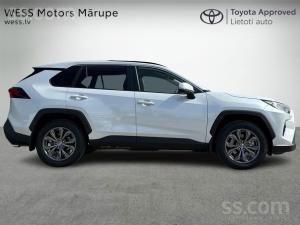 Balts Toyota RAV4 2024 Rīga, ar dzinēja tilpumu 2.50 L un nobraukumu 11 tūkst. km par 37990 €, foto 17 vietnē AUTOMOTO.COM.LV
