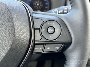 Balts Toyota RAV4 2024 Rīga, ar dzinēja tilpumu 2.50 L un nobraukumu 11 tūkst. km par 37990 €, foto 23 vietnē AUTOMOTO.COM.LV