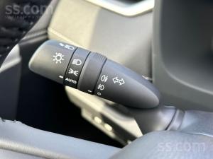 Balts Toyota RAV4 2024 Rīga, ar dzinēja tilpumu 2.50 L un nobraukumu 11 tūkst. km par 37990 €, foto 24 vietnē AUTOMOTO.COM.LV