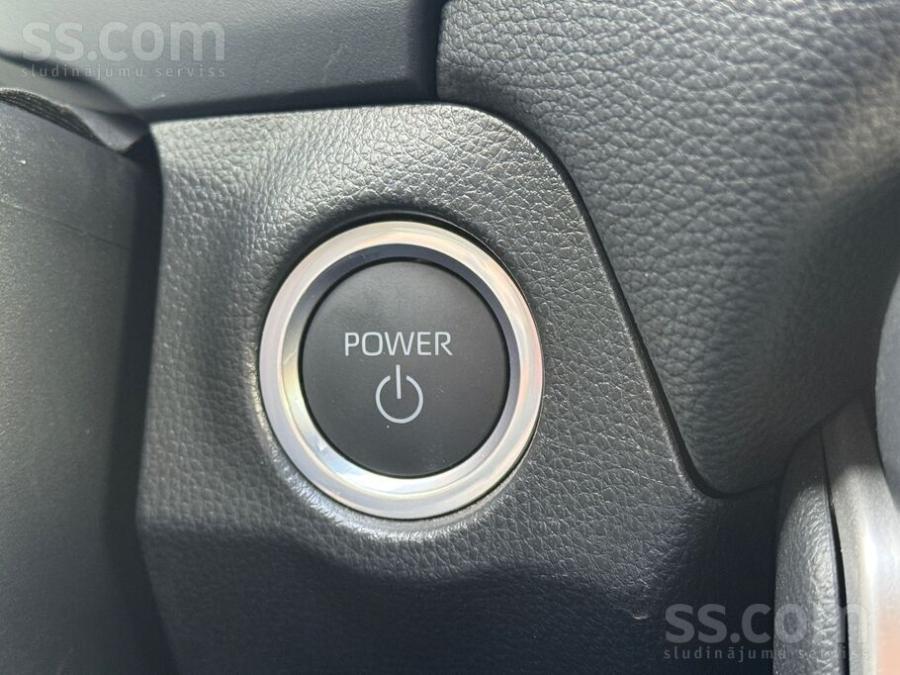 Balts Toyota RAV4 2024 Rīga, ar dzinēja tilpumu 2.50 L un nobraukumu 11 tūkst. km par 37990 €, foto 30 vietnē AUTOMOTO.COM.LV