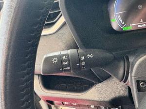 Balts Toyota RAV4 2024 Šauļi, ar dzinēja tilpumu 2.49 L un nobraukumu 103 tūkst. km par 32900 €, foto 18 vietnē AUTOMOTO.COM.LV
