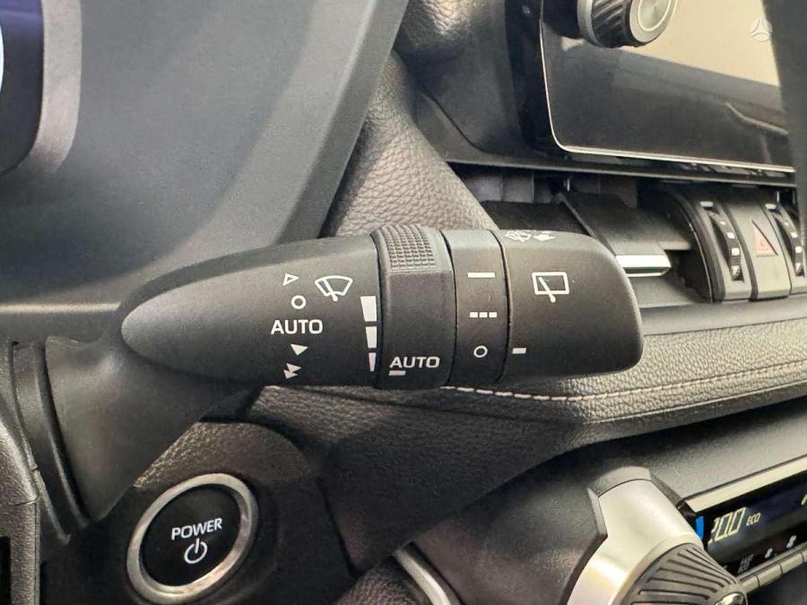 Balts Toyota RAV4 2024 Šauļi, ar dzinēja tilpumu 2.49 L un nobraukumu 103 tūkst. km par 32900 €, foto 19 vietnē AUTOMOTO.COM.LV