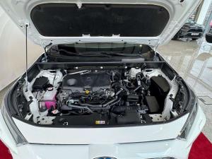 Balts Toyota RAV4 2024 Šauļi, ar dzinēja tilpumu 2.49 L un nobraukumu 103 tūkst. km par 32900 €, foto 29 vietnē AUTOMOTO.COM.LV