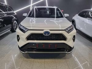 Balts Toyota RAV4 2024 Šauļi, ar dzinēja tilpumu 2.49 L un nobraukumu 15 tūkst. km par 42950 €, foto 3 vietnē AUTOMOTO.COM.LV