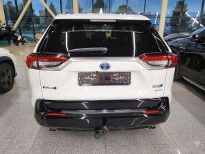 Balts Toyota RAV4 2024 Šauļi, ar dzinēja tilpumu 2.49 L un nobraukumu 15 tūkst. km par 42950 €, foto 6 vietnē AUTOMOTO.COM.LV