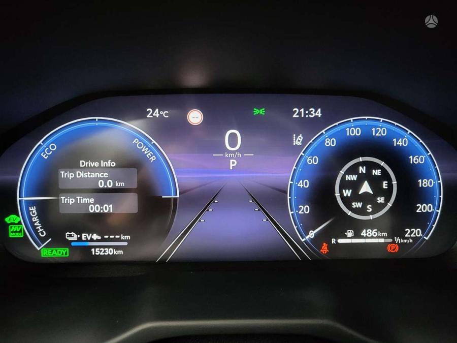 Balts Toyota RAV4 2024 Šauļi, ar dzinēja tilpumu 2.49 L un nobraukumu 15 tūkst. km par 42950 €, foto 10 vietnē AUTOMOTO.COM.LV