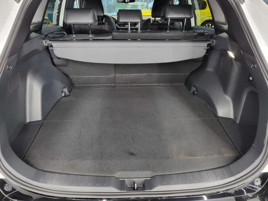 Balts Toyota RAV4 2024 Šauļi, ar dzinēja tilpumu 2.49 L un nobraukumu 15 tūkst. km par 42950 €, foto 25 vietnē AUTOMOTO.COM.LV