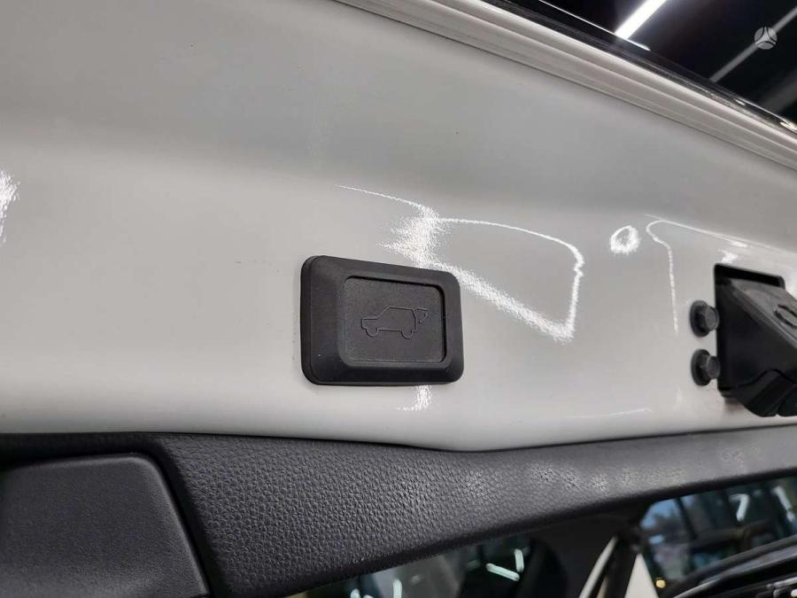 Balts Toyota RAV4 2024 Šauļi, ar dzinēja tilpumu 2.49 L un nobraukumu 15 tūkst. km par 42950 €, foto 26 vietnē AUTOMOTO.COM.LV