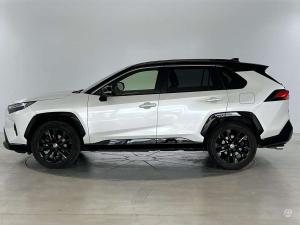 Balts Toyota RAV4 2024 Viļņa, ar dzinēja tilpumu 2.49 L un nobraukumu 76 tūkst. km par 40900 €, foto 4 vietnē AUTOMOTO.COM.LV