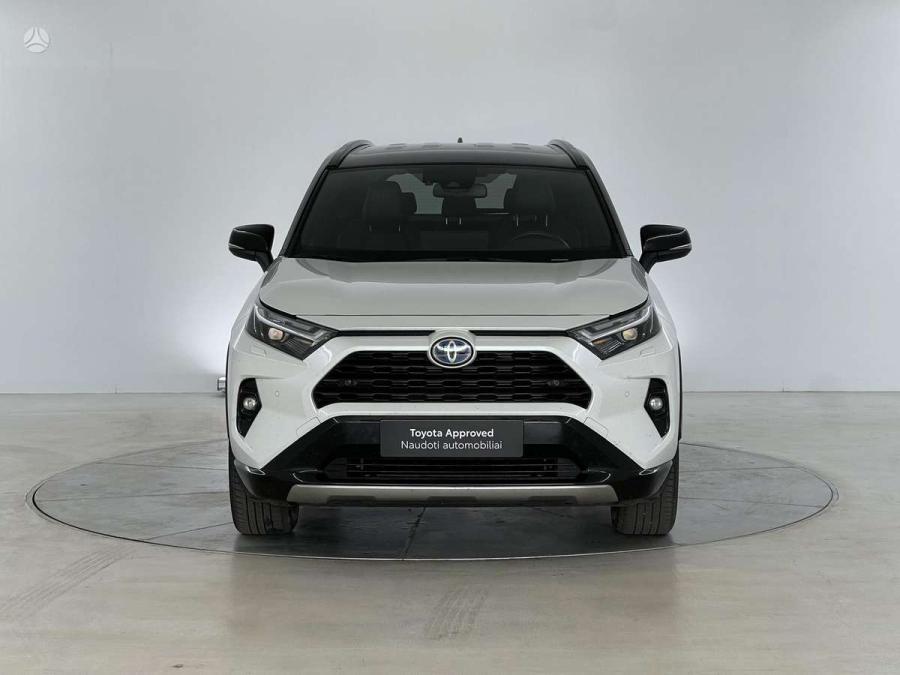 Balts Toyota RAV4 2024 Viļņa, ar dzinēja tilpumu 2.49 L un nobraukumu 76 tūkst. km par 40900 €, foto 6 vietnē AUTOMOTO.COM.LV