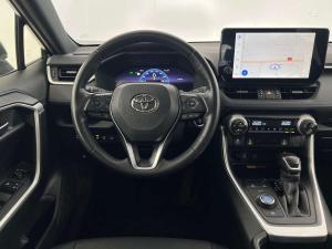 Balts Toyota RAV4 2024 Viļņa, ar dzinēja tilpumu 2.49 L un nobraukumu 76 tūkst. km par 40900 €, foto 10 vietnē AUTOMOTO.COM.LV