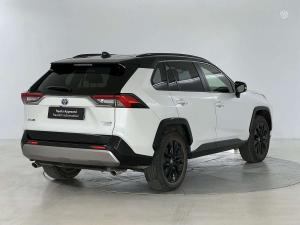 Balts Toyota RAV4 2024 Viļņa, ar dzinēja tilpumu 2.49 L un nobraukumu 76 tūkst. km par 40900 €, foto 21 vietnē AUTOMOTO.COM.LV