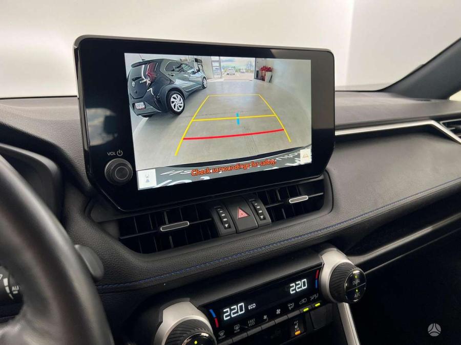 Balts Toyota RAV4 2024 Viļņa, ar dzinēja tilpumu 2.49 L un nobraukumu 76 tūkst. km par 40900 €, foto 23 vietnē AUTOMOTO.COM.LV