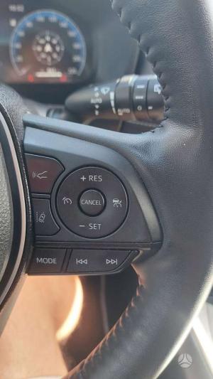 Balts Toyota RAV4 2024 Viļņa, ar dzinēja tilpumu 2.49 L un nobraukumu 54 tūkst. km par 35300 €, foto 12 vietnē AUTOMOTO.COM.LV
