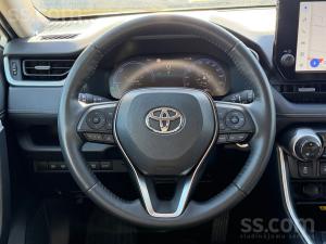 Balts Toyota RAV4 2024 Liepāja, ar dzinēja tilpumu 2.50 L un nobraukumu 43 tūkst. km par 33900 €, foto 14 vietnē AUTOMOTO.COM.LV