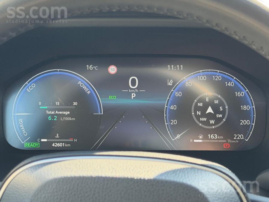 Balts Toyota RAV4 2024 Liepāja, ar dzinēja tilpumu 2.50 L un nobraukumu 43 tūkst. km par 33900 €, foto 15 vietnē AUTOMOTO.COM.LV