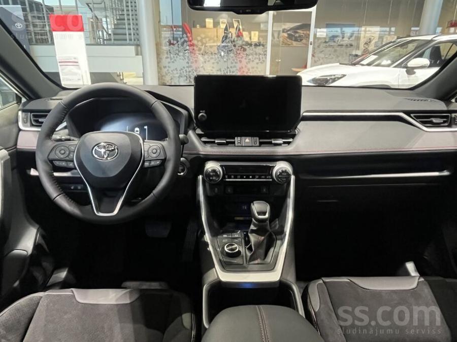 Balts Toyota RAV4 2025 Rīga, ar dzinēja tilpumu 2.50 L un nobraukumu 9 tūkst. km par 49600 €, foto 5 vietnē AUTOMOTO.COM.LV