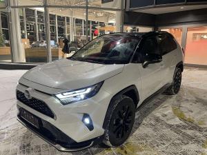 Balts Toyota RAV4 2025 Viļņa, ar dzinēja tilpumu 2.50 L un nobraukumu 800 tūkst. km par 42900 €, foto  vietnē AUTOMOTO.COM.LV