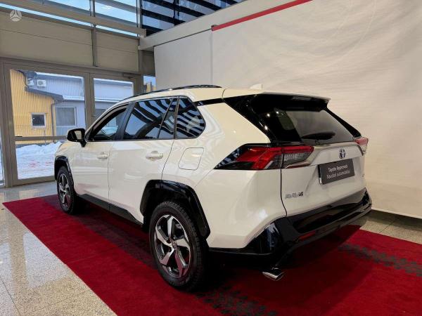 Balts Toyota RAV4 2025 Šauļi, ar dzinēja tilpumu 2.49 L un nobraukumu 15 tūkst. km par 45900 €, foto 3 vietnē AUTOMOTO.COM.LV