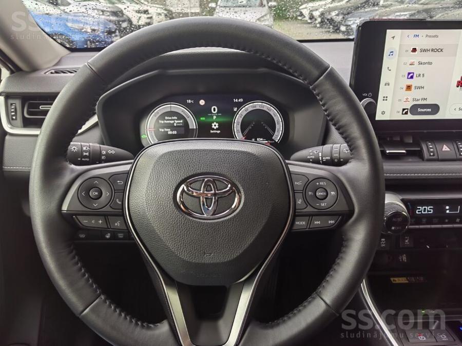 Balts Toyota RAV4 2025 Rīga, ar dzinēja tilpumu 2.50 L un nobraukumu 12 tūkst. km par 34450 €, foto 9 vietnē AUTOMOTO.COM.LV