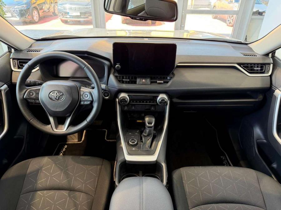 Balts Toyota RAV4 2025 Šauļi, ar dzinēja tilpumu 2.49 L un nobraukumu 16 tūkst. km par 37900 €, foto 11 vietnē AUTOMOTO.COM.LV