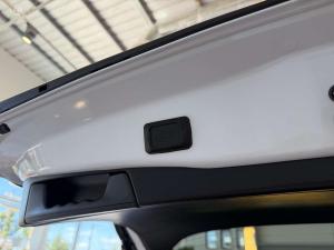 Balts Toyota RAV4 2025 Šauļi, ar dzinēja tilpumu 2.49 L un nobraukumu 16 tūkst. km par 37900 €, foto 19 vietnē AUTOMOTO.COM.LV