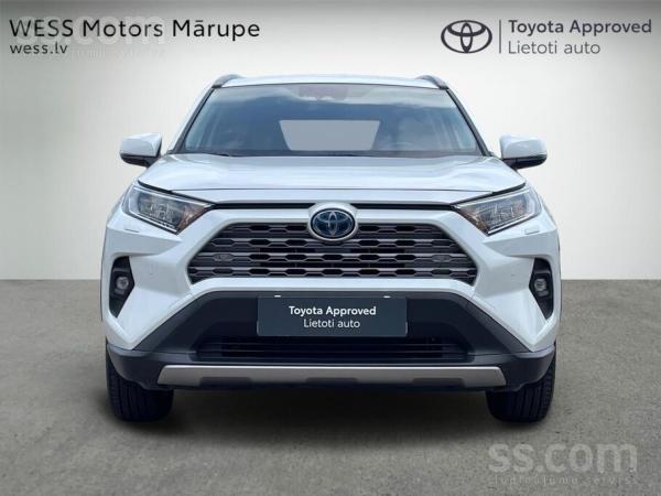 Balts Toyota RAV4 2025 Rīga, ar dzinēja tilpumu 2.50 L un nobraukumu 11 tūkst. km par 37990 €, foto 5 vietnē AUTOMOTO.COM.LV