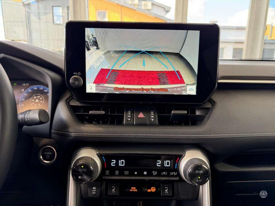 Balts Toyota RAV4 2025 Šauļi, ar dzinēja tilpumu 2.49 L un nobraukumu 18 tūkst. km par 37900 €, foto 23 vietnē AUTOMOTO.COM.LV