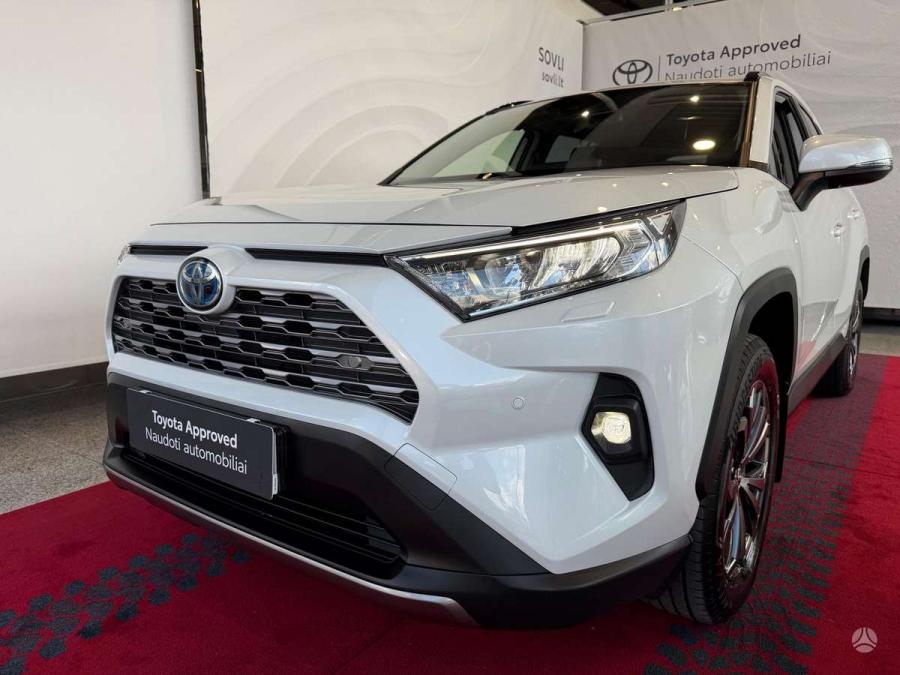 Balts Toyota RAV4 2025 Šauļi, ar dzinēja tilpumu 2.49 L un nobraukumu 18 tūkst. km par 37900 €, foto 36 vietnē AUTOMOTO.COM.LV