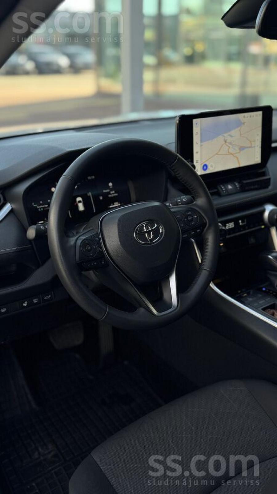 Balts Toyota RAV4 2025 Rīga, ar dzinēja tilpumu 2.50 L un nobraukumu 55 tūkst. km par 34500 €, foto 17 vietnē AUTOMOTO.COM.LV
