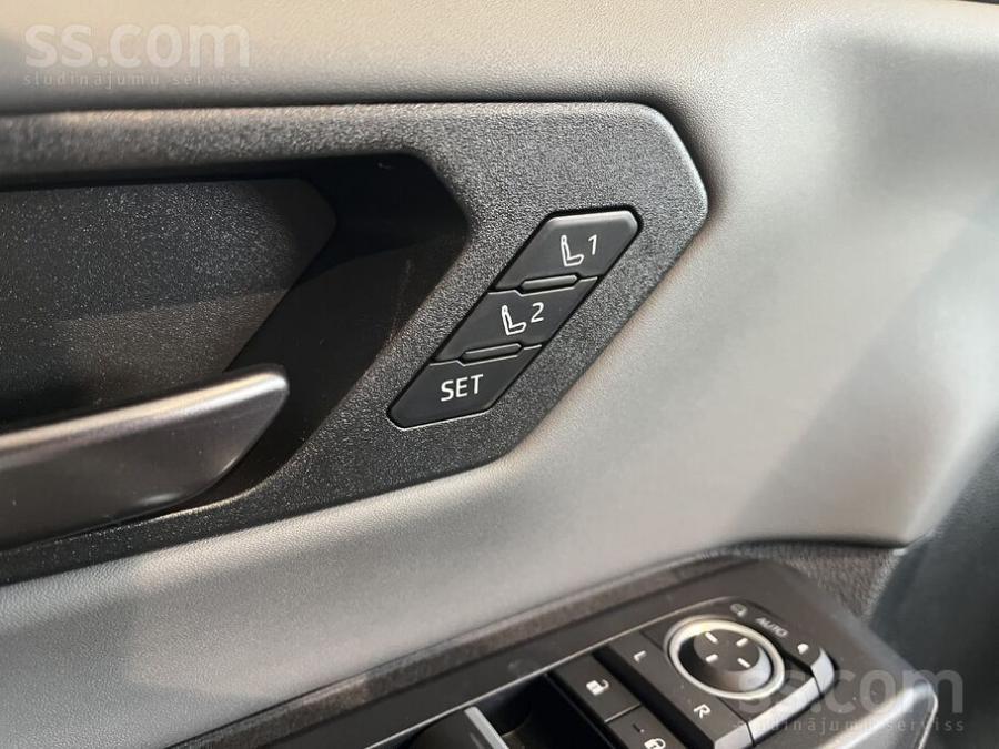 Balts Toyota RAV4 2026 Ventspils, ar dzinēja tilpumu 2.50 L un nobraukumu 10 tūkst. km par 48250 €, foto 11 vietnē AUTOMOTO.COM.LV