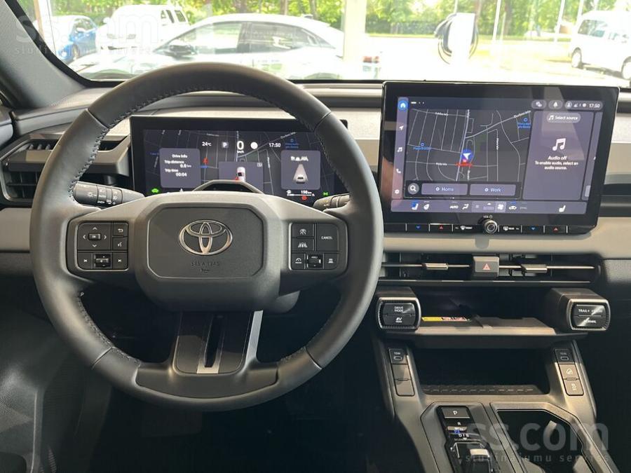 Balts Toyota RAV4 2026 Ventspils, ar dzinēja tilpumu 2.50 L un nobraukumu 10 tūkst. km par 48250 €, foto 22 vietnē AUTOMOTO.COM.LV