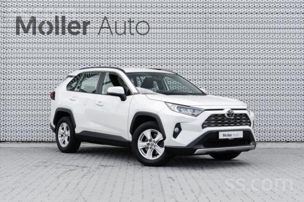 White Toyota RAV4 2026 in Riga, with an engine capacity of 2.00 L and mileage of 93 thousand km for 26050 €, photo 2 on AUTOMOTO.COM.LV