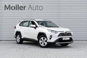 White Toyota RAV4 2026 in Riga, with an engine capacity of 2.00 L and mileage of 93 thousand km for 26050 €, photo 3 on AUTOMOTO.COM.LV