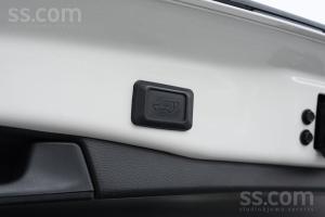 White Toyota RAV4 2026 in Riga, with an engine capacity of 2.00 L and mileage of 93 thousand km for 26050 €, photo 18 on AUTOMOTO.COM.LV