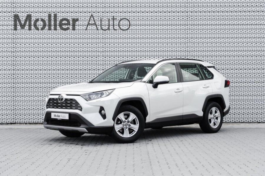 Balts Toyota RAV4 2026 Mārupe, ar dzinēja tilpumu 2.00 L un nobraukumu 93 tūkst. km par 26050 €, foto 1 vietnē AUTOMOTO.COM.LV