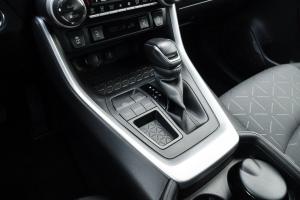 Balts Toyota RAV4 2026 Mārupe, ar dzinēja tilpumu 2.00 L un nobraukumu 93 tūkst. km par 26050 €, foto 15 vietnē AUTOMOTO.COM.LV