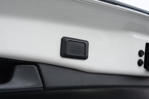 Balts Toyota RAV4 2026 Mārupe, ar dzinēja tilpumu 2.00 L un nobraukumu 93 tūkst. km par 26050 €, foto 18 vietnē AUTOMOTO.COM.LV