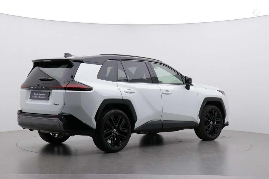 Balts Toyota RAV4 2026 Viļņa, ar dzinēja tilpumu 1.99 L un nobraukumu 1 tūkst. km par 50500 €, foto 4 vietnē AUTOMOTO.COM.LV