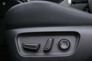 Balts Toyota RAV4 2026 Viļņa, ar dzinēja tilpumu 1.99 L un nobraukumu 1 tūkst. km par 50500 €, foto 27 vietnē AUTOMOTO.COM.LV