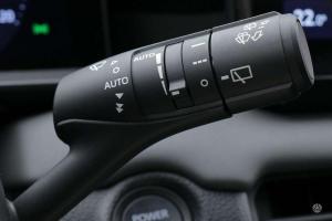 Balts Toyota RAV4 2026 Viļņa, ar dzinēja tilpumu 1.99 L un nobraukumu 1 tūkst. km par 50500 €, foto 31 vietnē AUTOMOTO.COM.LV