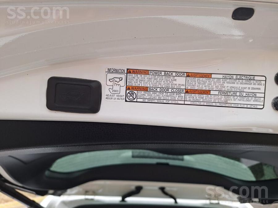 Balts Toyota RAV4 2016 Ventspils, ar dzinēja tilpumu 2.50 L un nobraukumu 233 tūkst. km par 16000 €, foto 17 vietnē AUTOMOTO.COM.LV