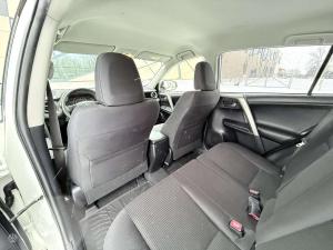 Balts Toyota RAV4 2015 Šauļi, ar dzinēja tilpumu 2.20 L un nobraukumu 234 tūkst. km par 10200 €, foto 27 vietnē AUTOMOTO.COM.LV