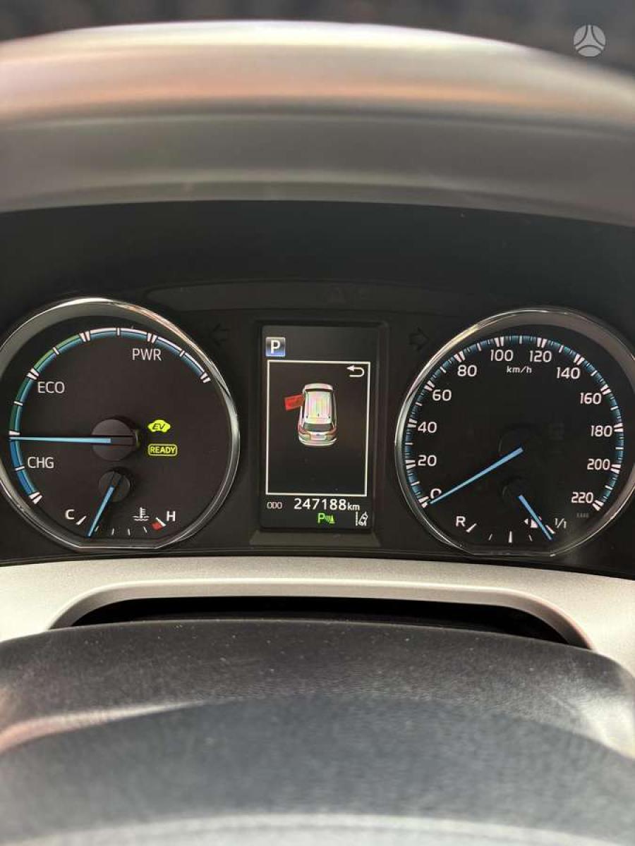 Balts Toyota RAV4 2016 Marijampole, ar dzinēja tilpumu 2.49 L un nobraukumu 247 tūkst. km par 15500 €, foto 12 vietnē AUTOMOTO.COM.LV